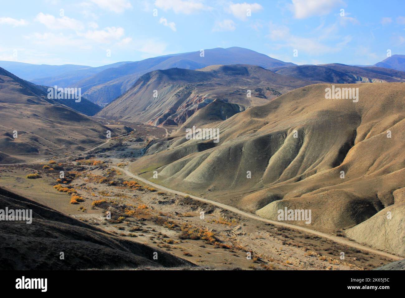Endless mountain region hi-res stock photography and images - Alamy