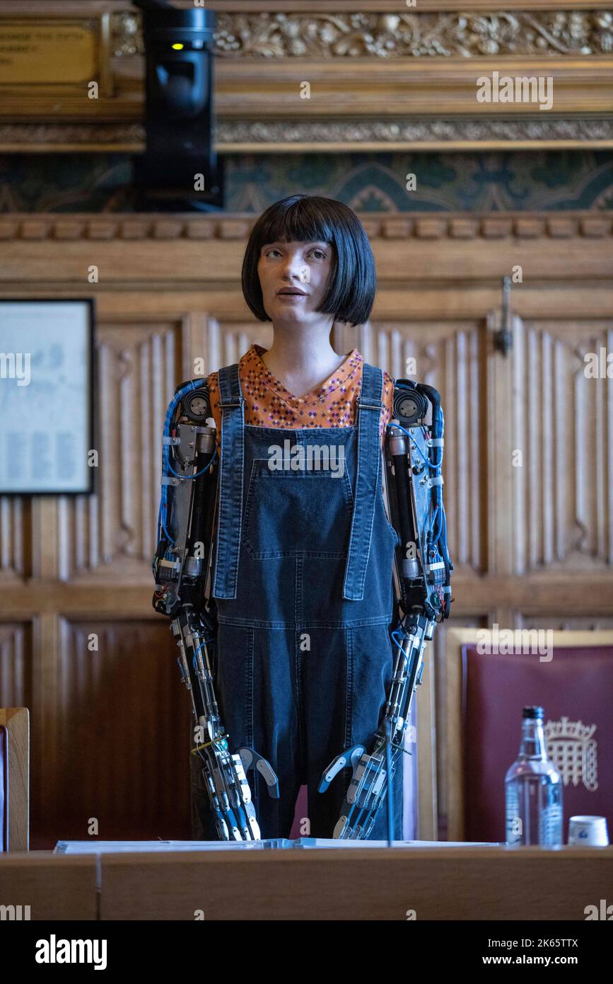 PHOTO:JEFF GILBERT 11th October 2022, Westminster, London, UK Ai-Da ...