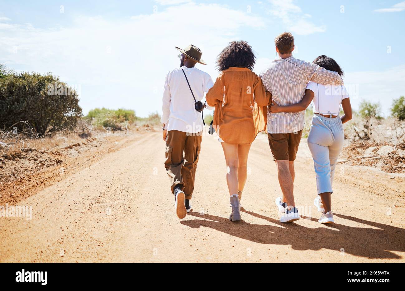 Female friends walking back view hi-res stock photography and images ...