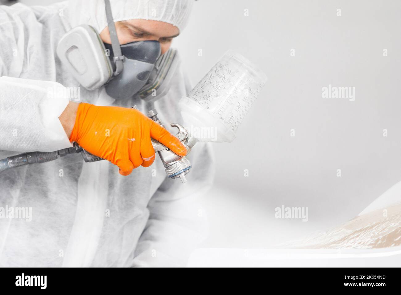 Paint chamber hi-res stock photography and images - Alamy