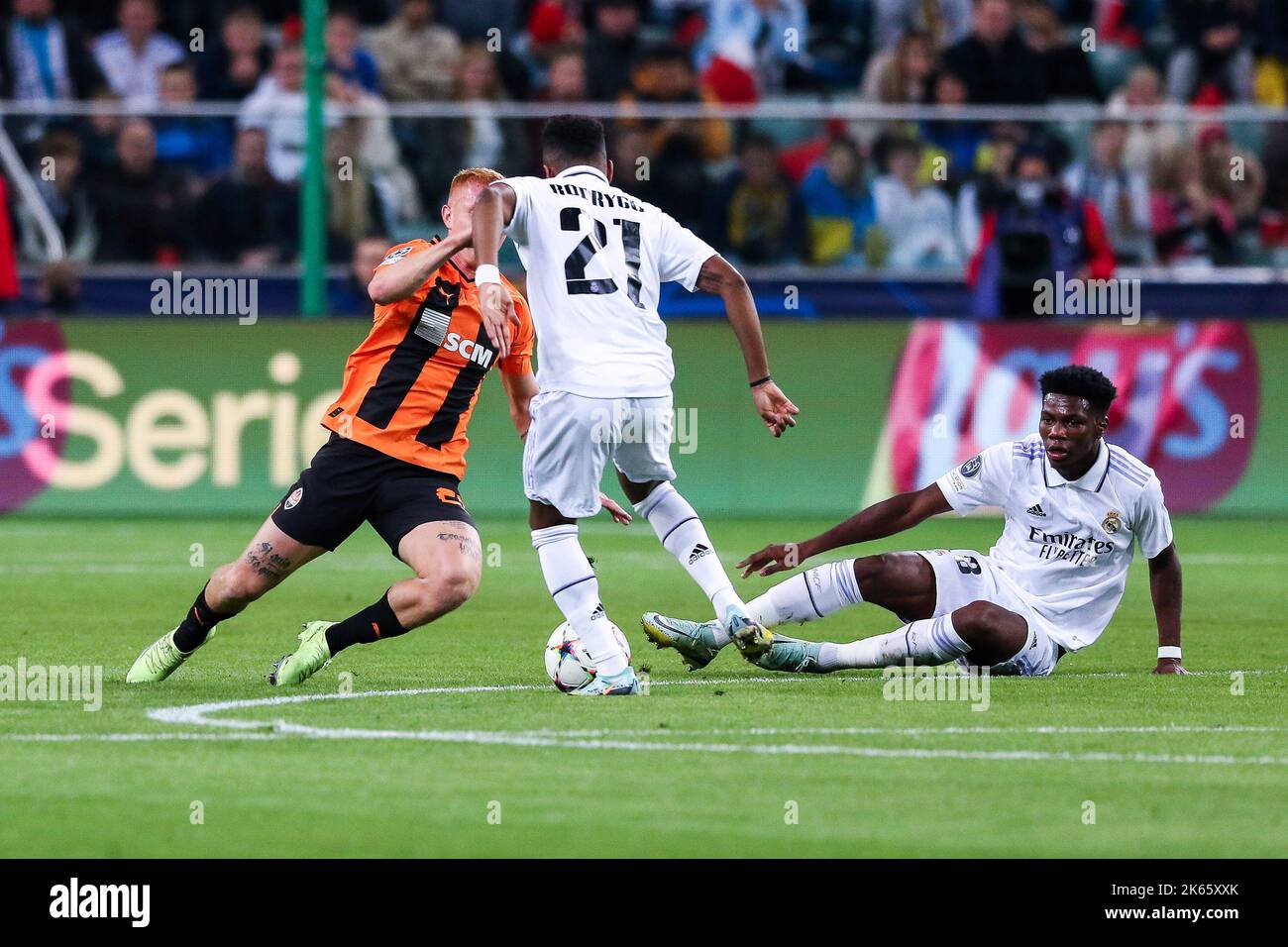 Taras Stepanenko, Rodrygo, Aurelien Tchouameni during the UEFA ...