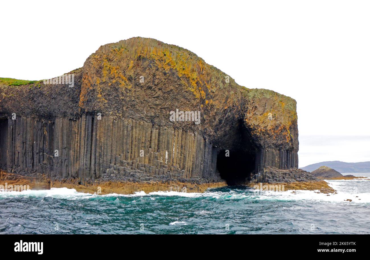 A view of the Isle of Staffa with Fingal's Cave and geological features ...