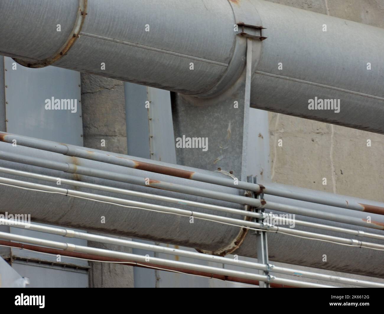 Construction modern metal pipe hi-res stock photography and images - Alamy