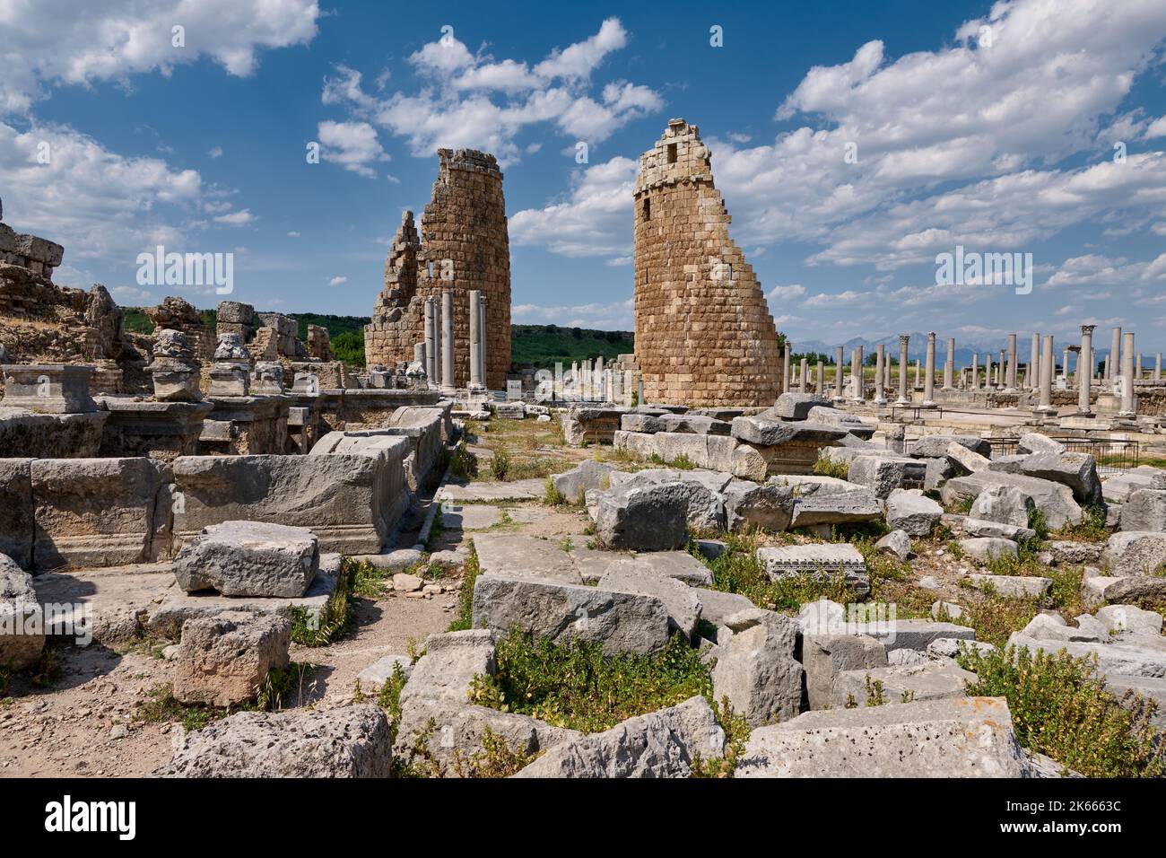 Hellenistic Gate of Perge, ruins of the Roman city of Perge, Antalya ...