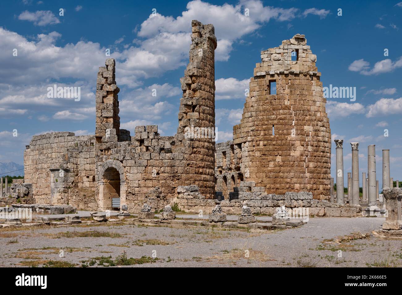 Hellenistic Gate of Perge, ruins of the Roman city of Perge, Antalya ...
