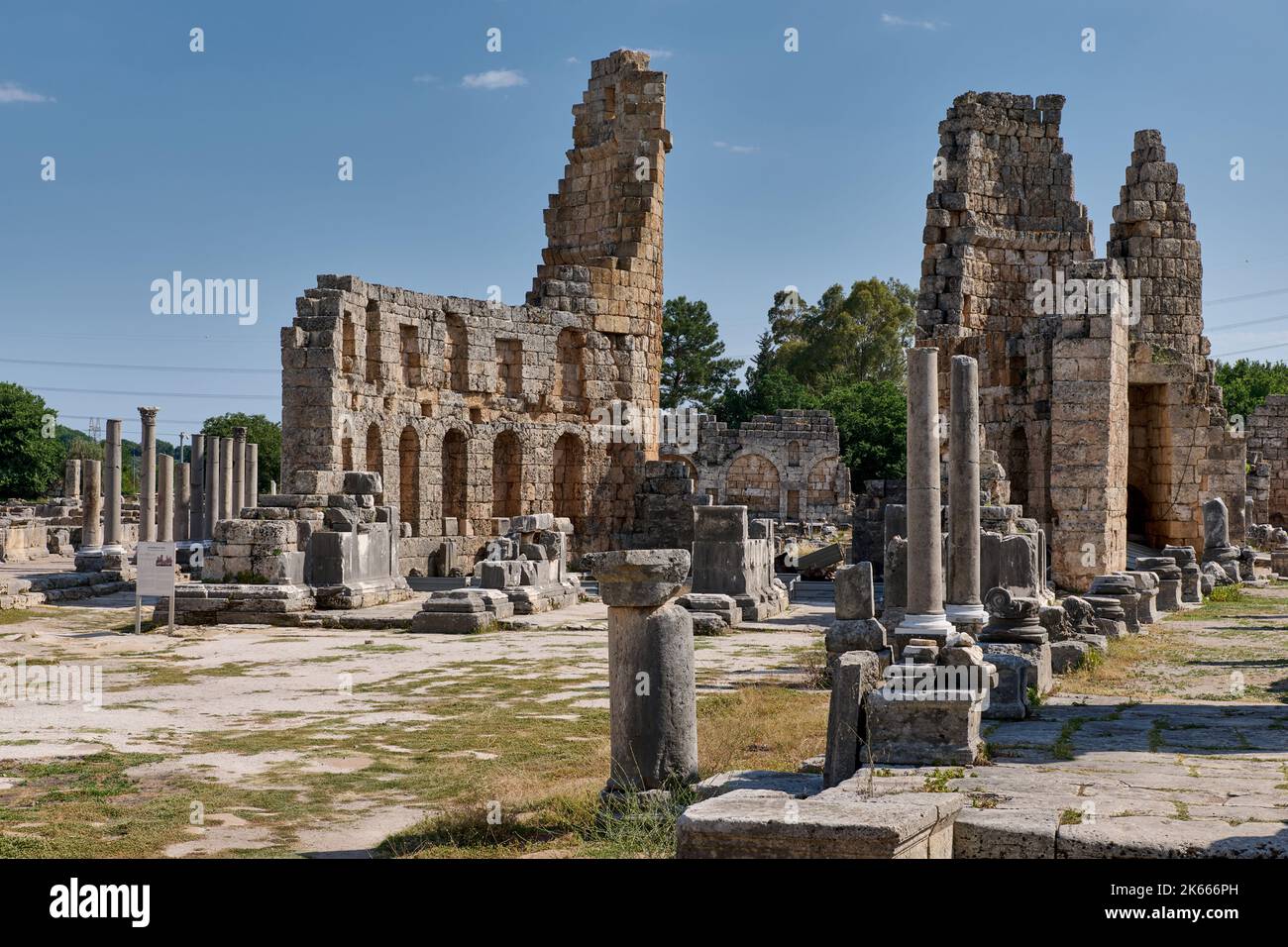 Hellenistic Gate of Perge, ruins of the Roman city of Perge, Antalya ...