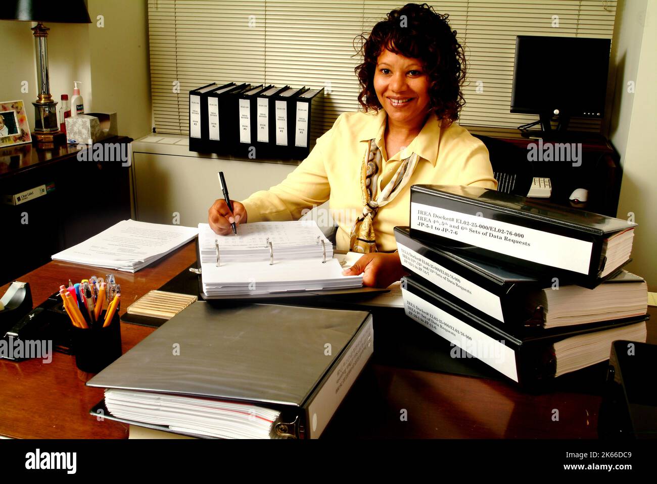 Paralegal and legal assistant hi-res stock photography and images - Alamy