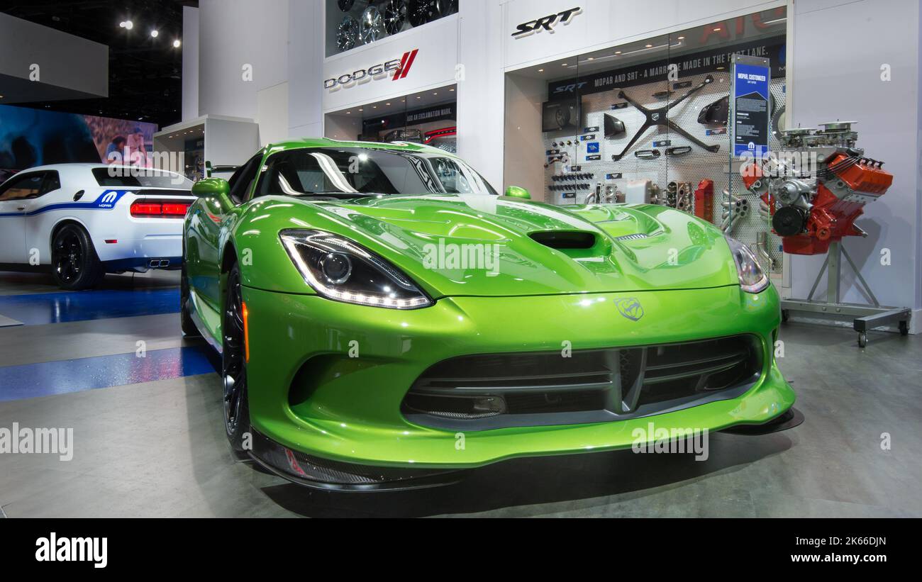 DETROIT, MI/USA - JANUARY 13: A 2014 SRT (Dodge) Viper car at the North ...