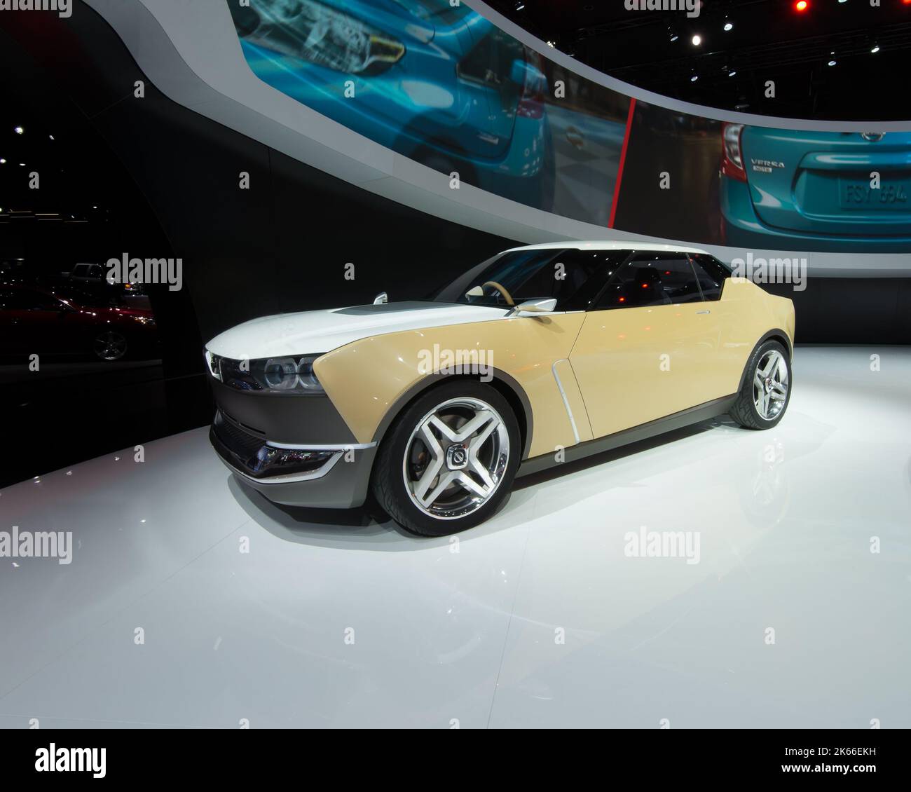 DETROIT, MI/USA - JANUARY 15: A Nissan IDX Freeflow concept car at the ...