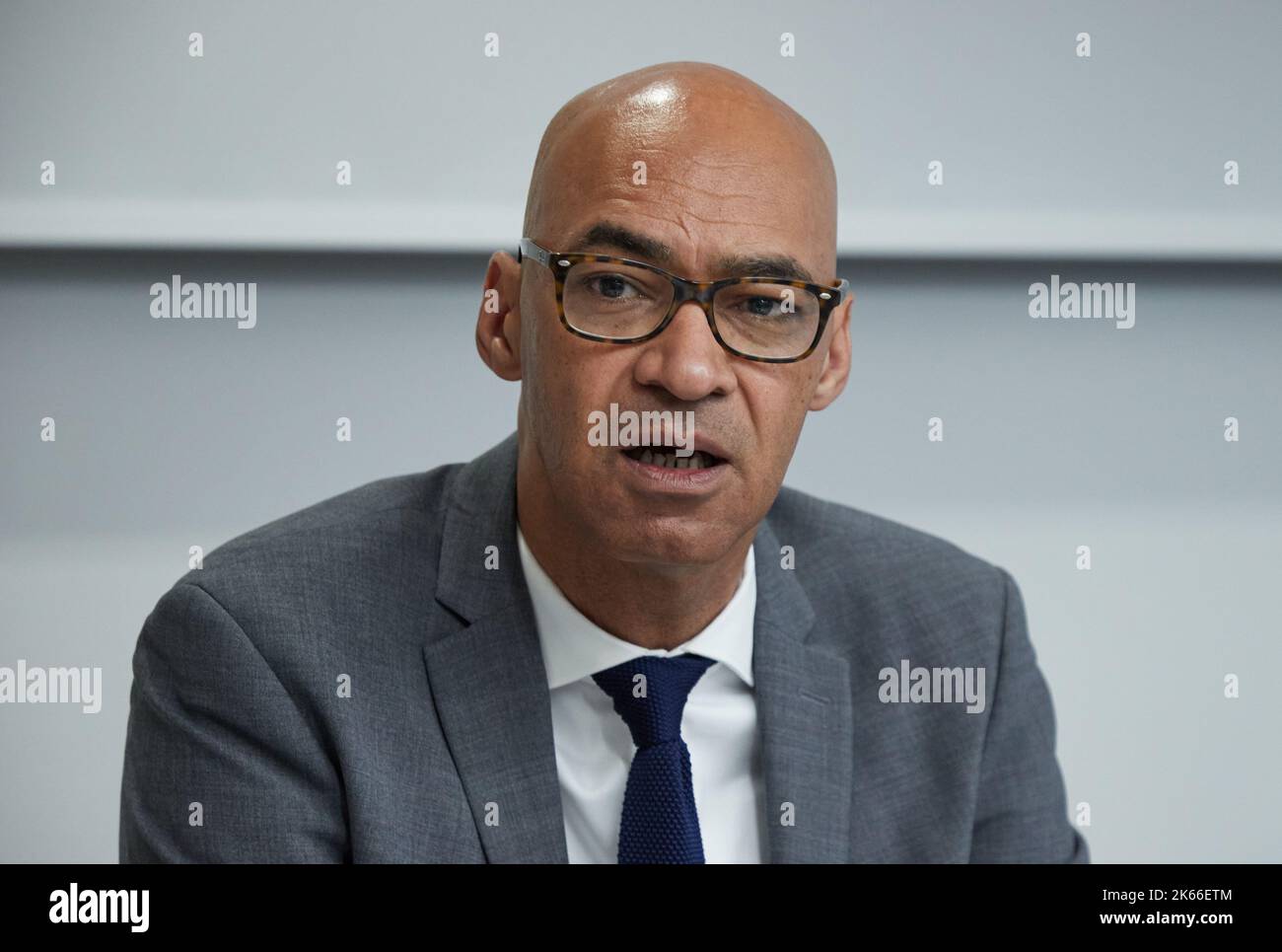 John afful hi-res stock photography and images - Alamy