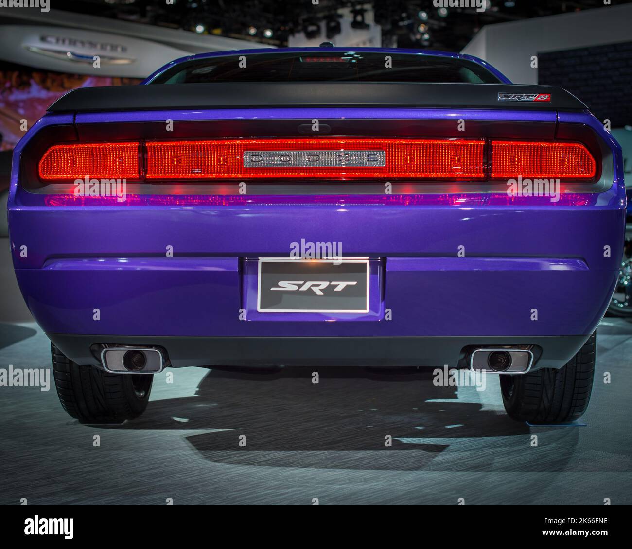 Srt challenger hi-res stock photography and images - Alamy