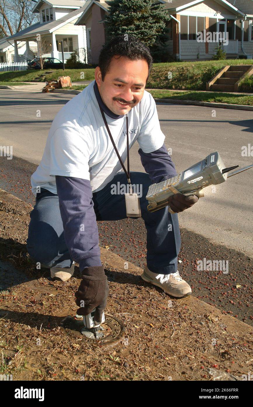 Meter reader hi-res stock photography and images - Alamy
