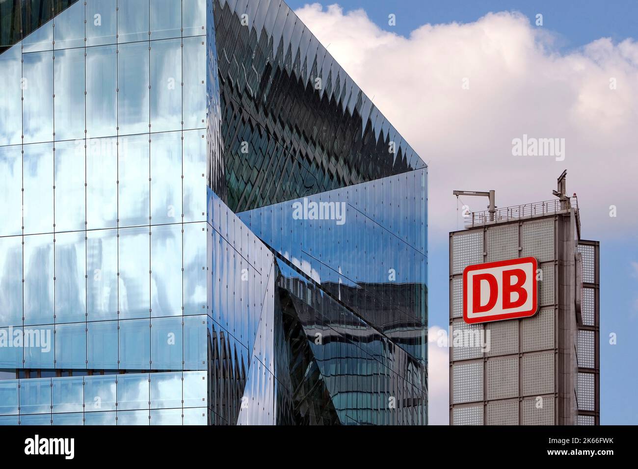 Cube Berlin and DB Logo, Washingtonplatz, Germany, Berlin Stock Photo ...