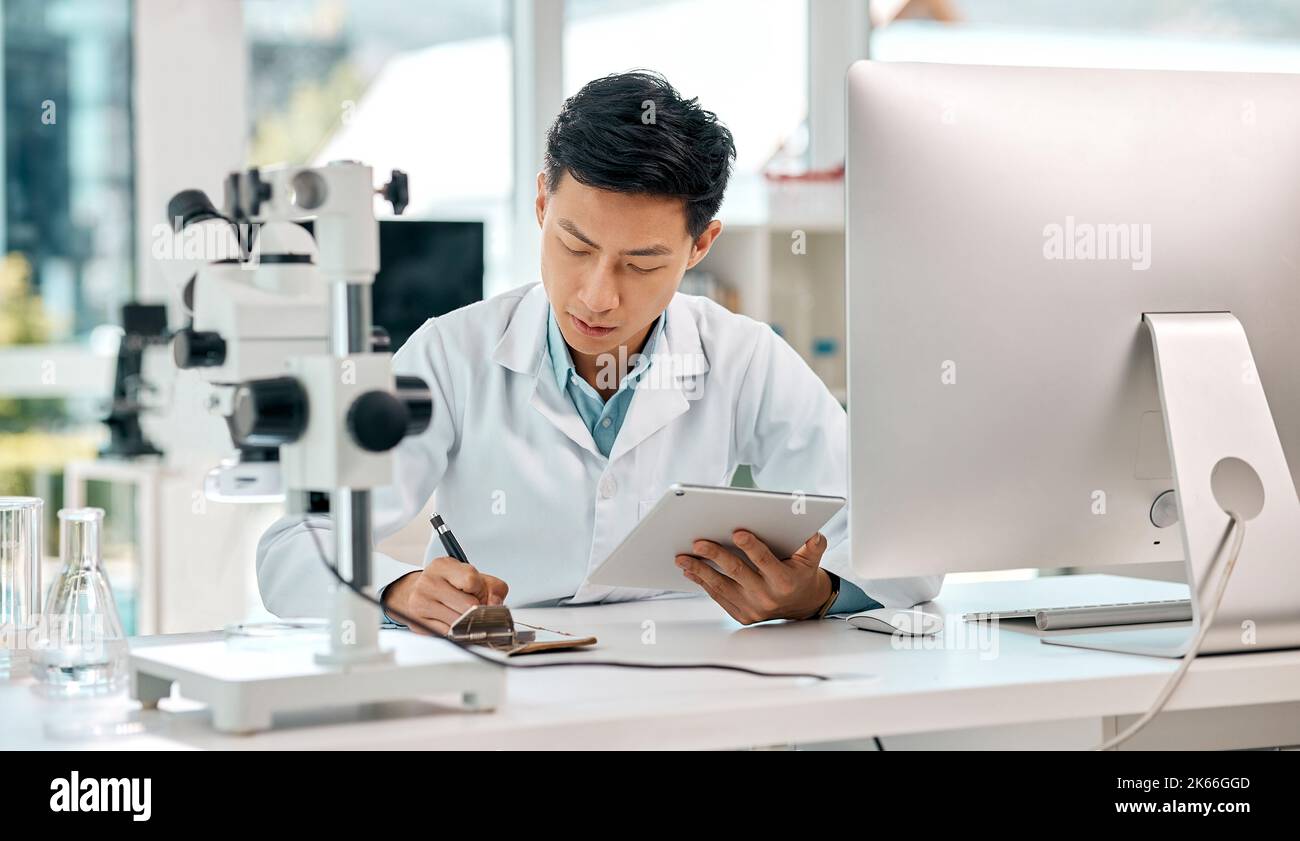 Digital medical notes hi-res stock photography and images - Alamy