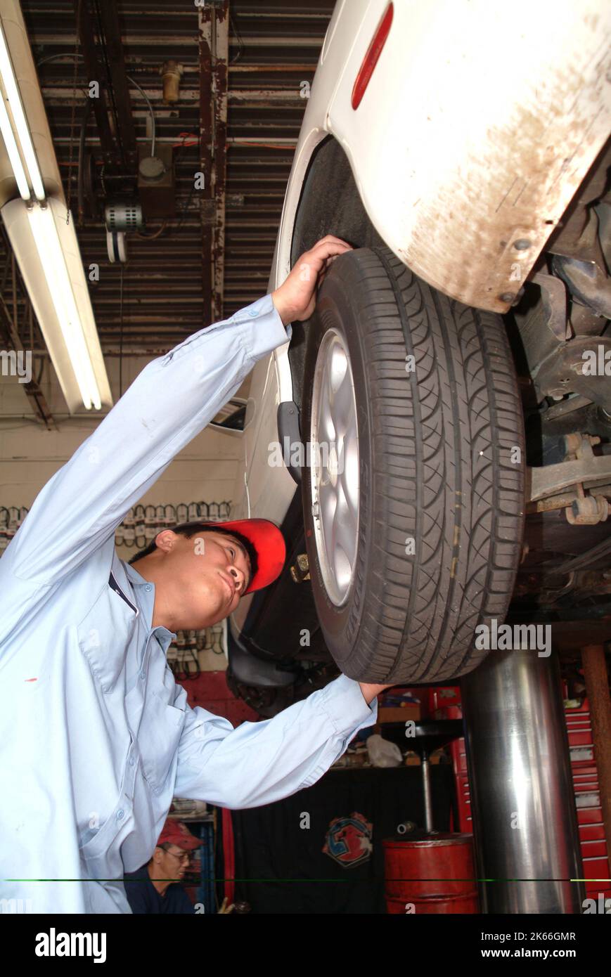 Automotive Service Mechanic Stock Photo - Alamy