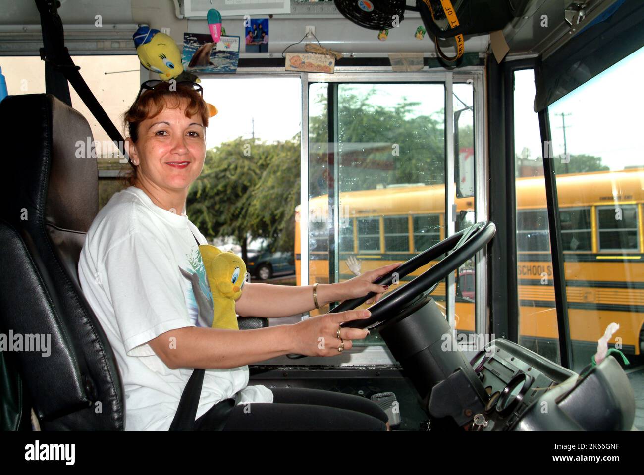 Bus driving skills hi-res stock photography and images - Alamy