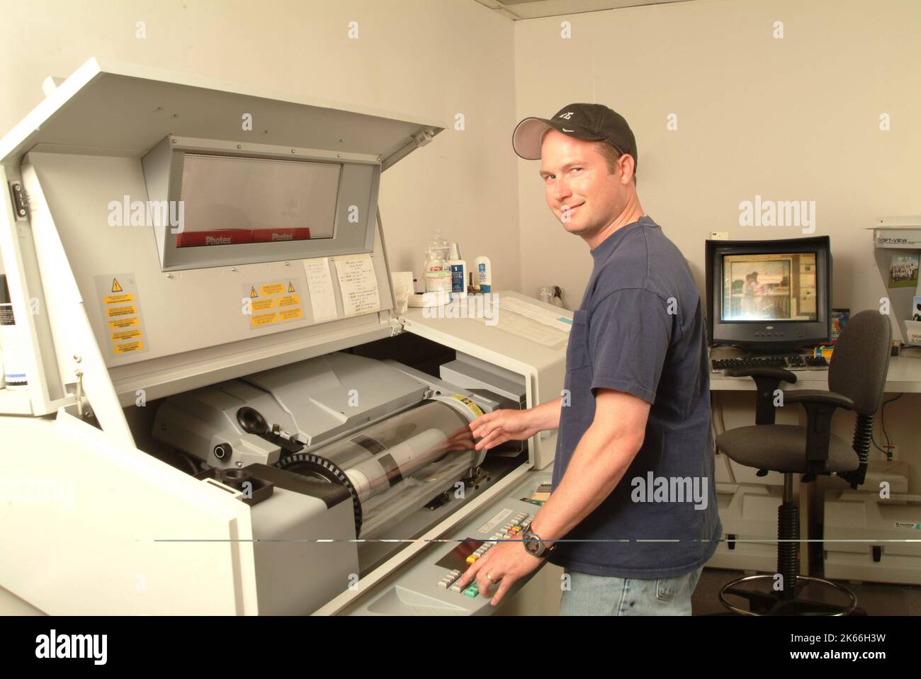 Print job scheduling hi-res stock photography and images - Alamy