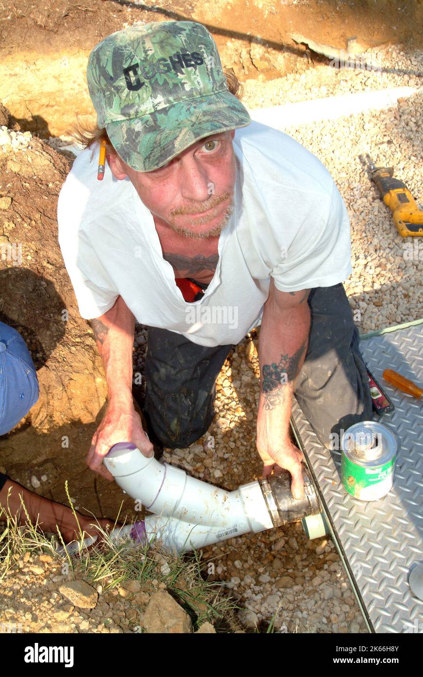 Pipelayers hi-res stock photography and images - Alamy