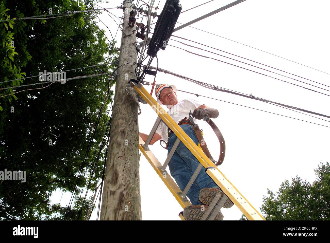 Line Installer and Repairer Stock Photo - Alamy