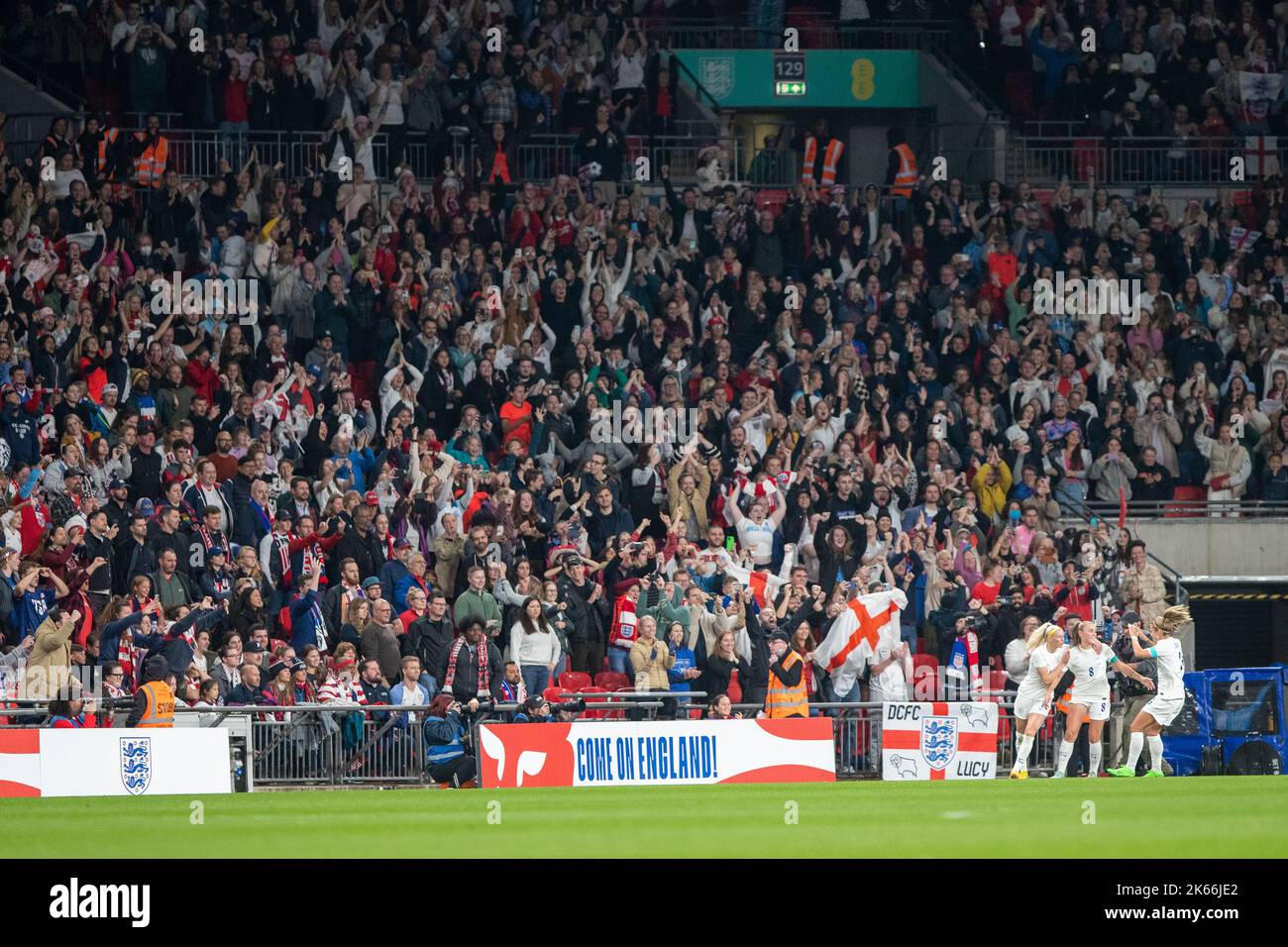 Friday, 7th October 2022. England celebrate. England vs USA ...