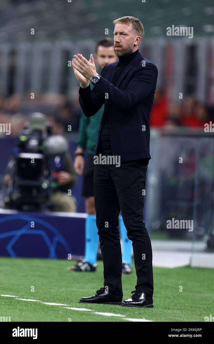 Graham Potter, head coach of Chelsea Fc gestures during the UEFA ...