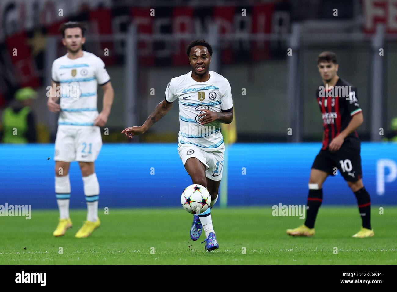 Raheem sterling chelsea fc hi-res stock photography and images - Alamy