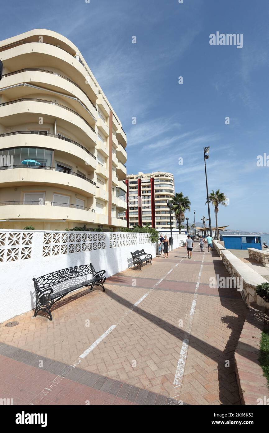 Paseo maritimo, promenade in Fuengirola, Malaga, Spain Stock Photo - Alamy