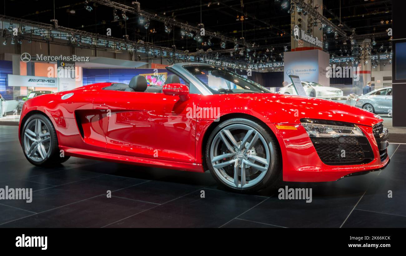 Audi R8 2022 Red