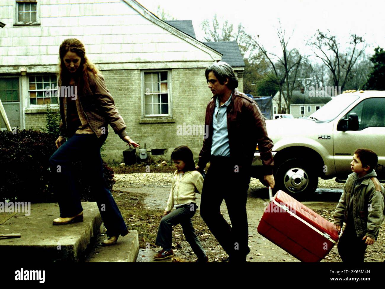 21 grams 2003 film stills hi-res stock photography and images - Alamy