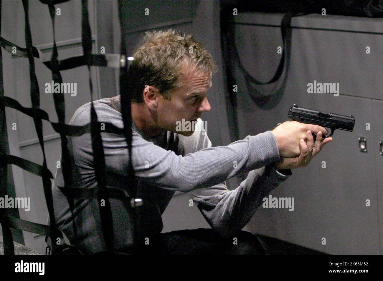 KIEFER SUTHERLAND, 24 : SEASON 3, 2003 Stock Photo - Alamy