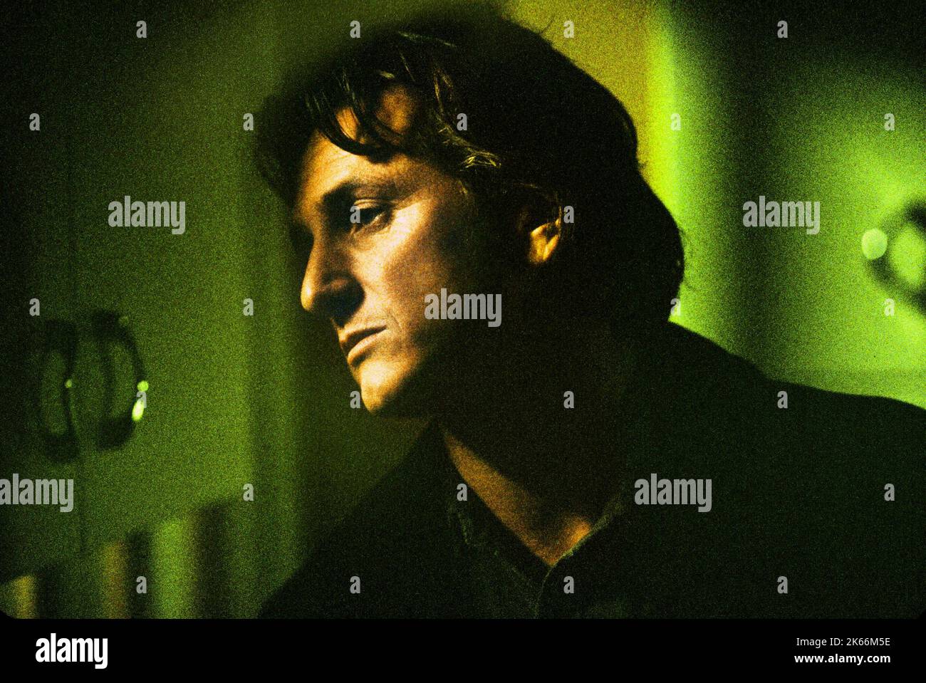 21 grams 2003 film stills hi-res stock photography and images - Alamy
