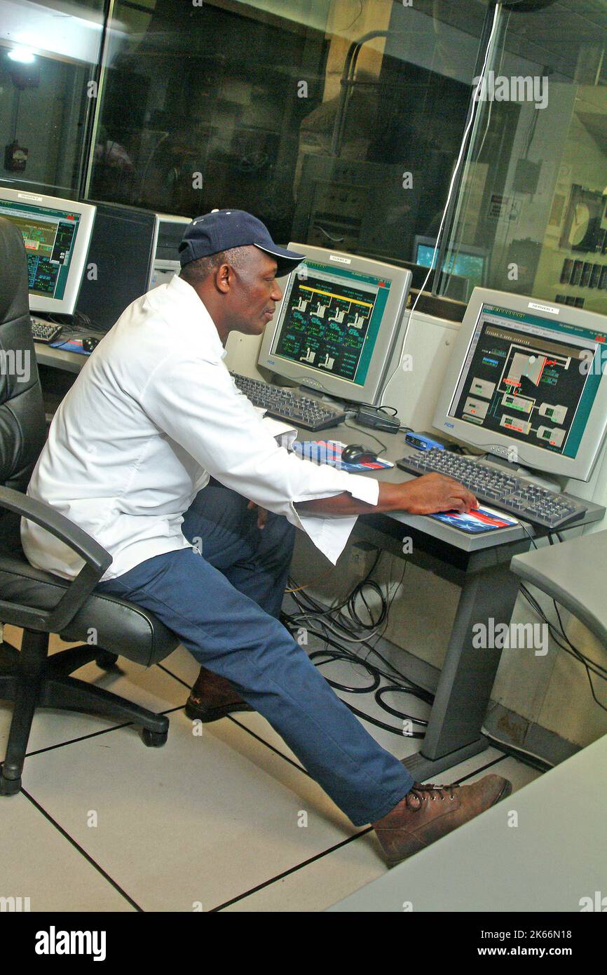 Power Plant Operators Dispatchers, and Distributers Stock Photo - Alamy