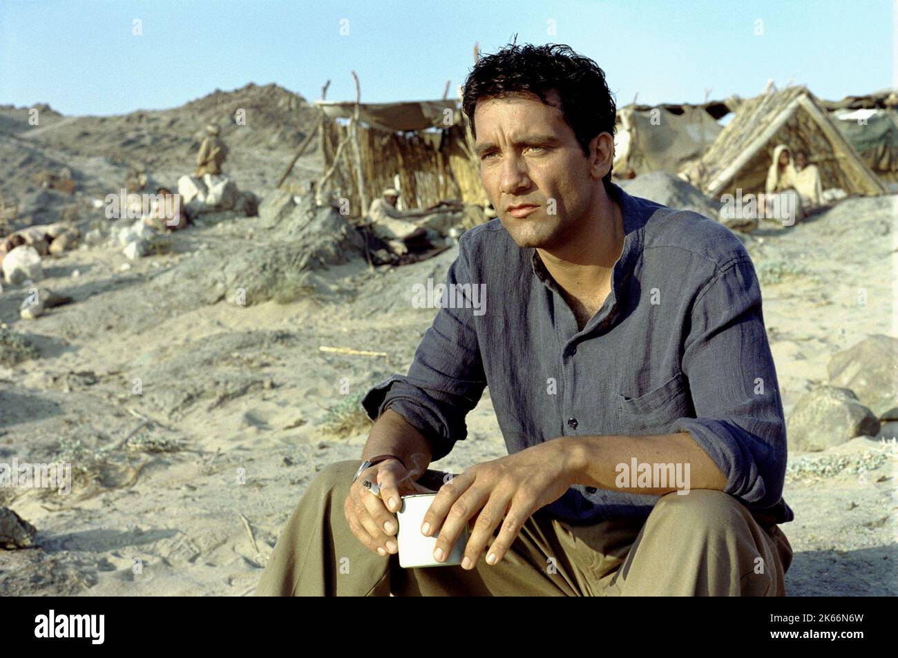 CLIVE OWEN, BEYOND BORDERS, 2003 Stock Photo - Alamy