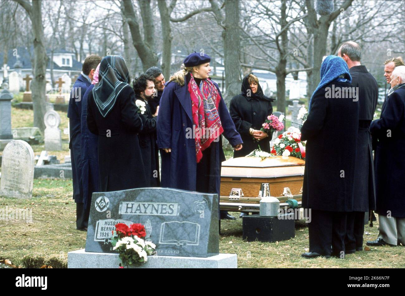 Red detrás hi-res stock photography and images - Alamy