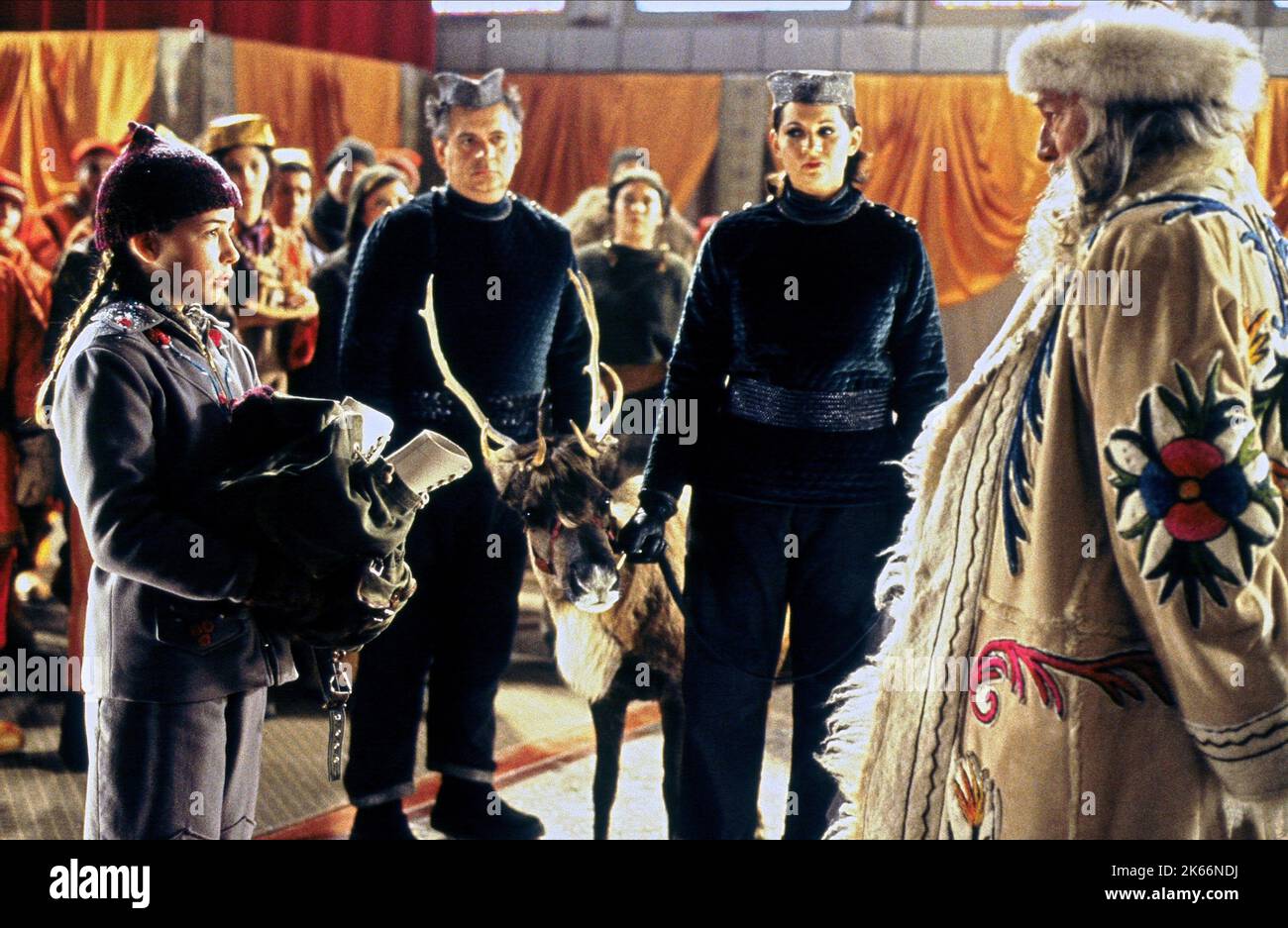 ZOE WARNER, CHRISTOPHER PLUMMER, BLIZZARD, 2003 Stock Photo - Alamy