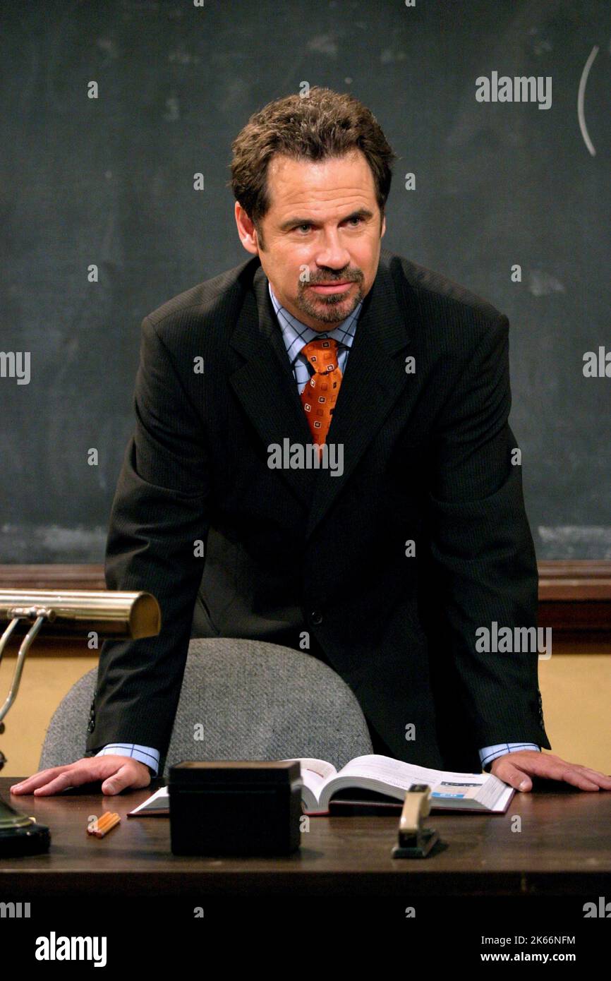 DENNIS MILLER, BOSTON PUBLIC : SEASON 4, 2003 Stock Photo - Alamy