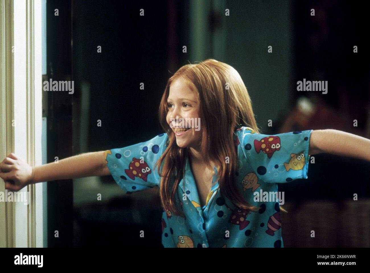 LILIANA MUMY, CHEAPER BY THE DOZEN, 2003 Stock Photo - Alamy