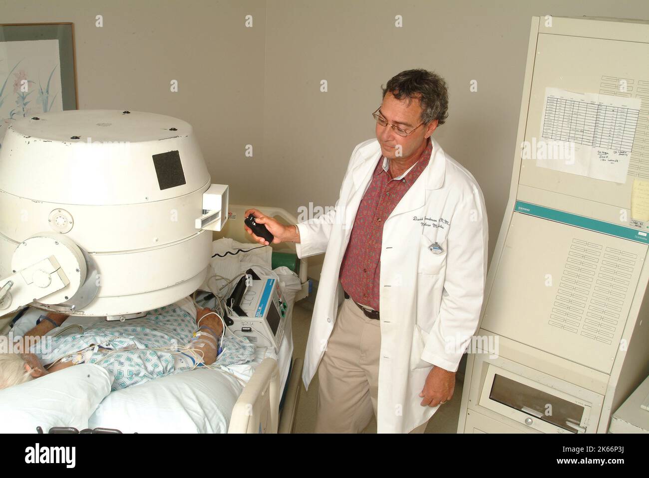 Nuclear Medicine Technologists Stock Photo - Alamy