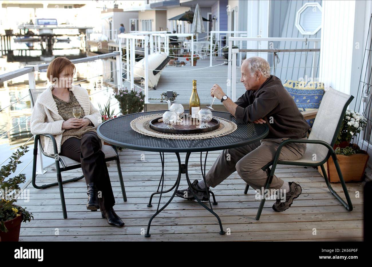 DAVIS,DREYFUSS, COAST TO COAST, 2003 Stock Photo - Alamy