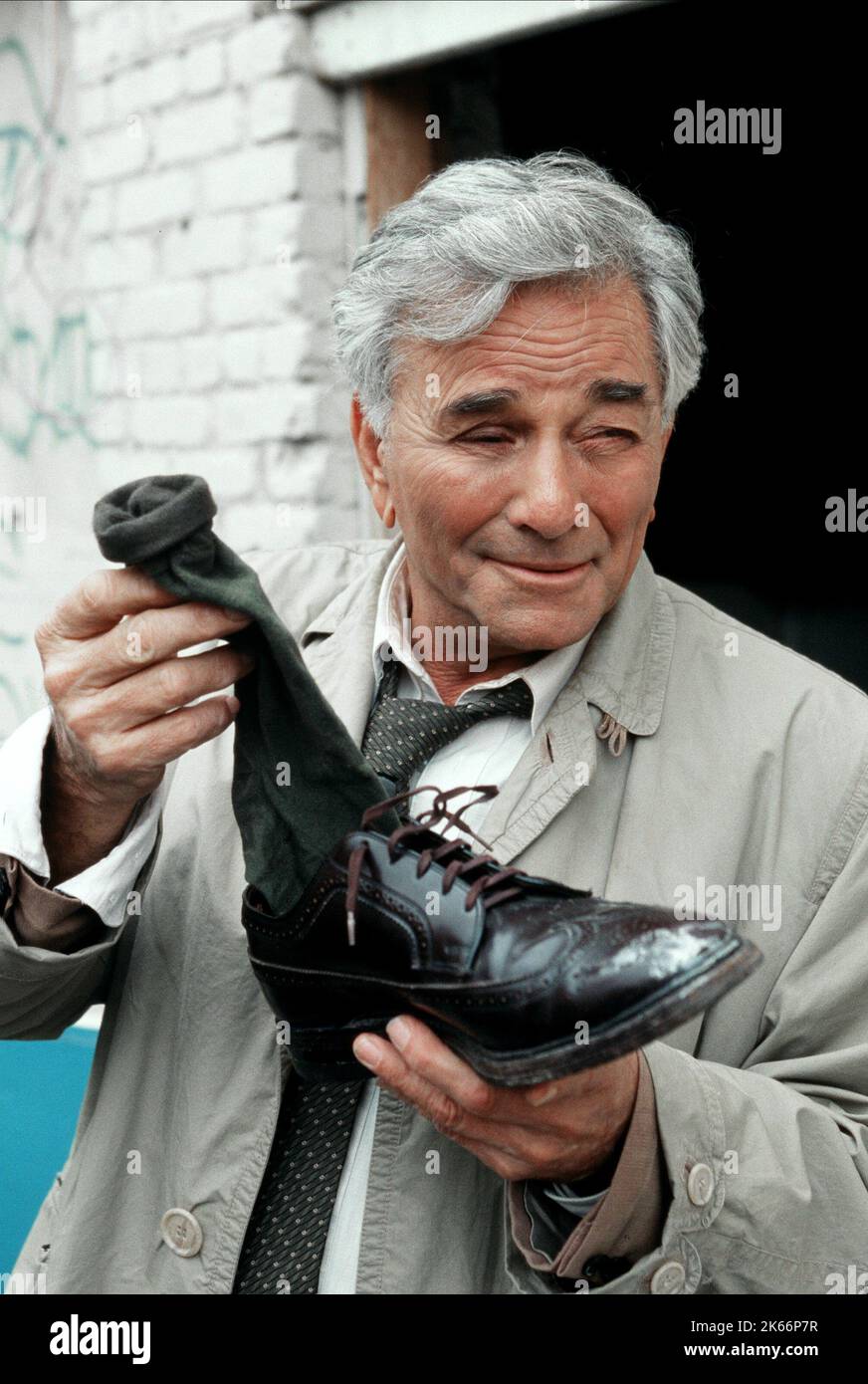 Columbo tv peter falk hi-res stock photography and images - Alamy