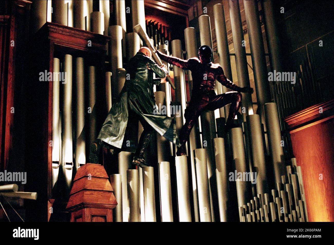 FARRELL,AFFLECK, DAREDEVIL, 2003 Stock Photo - Alamy