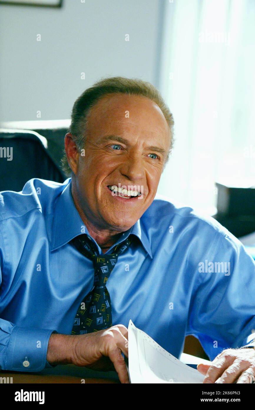 Elf movie hi-res stock photography and images - Alamy