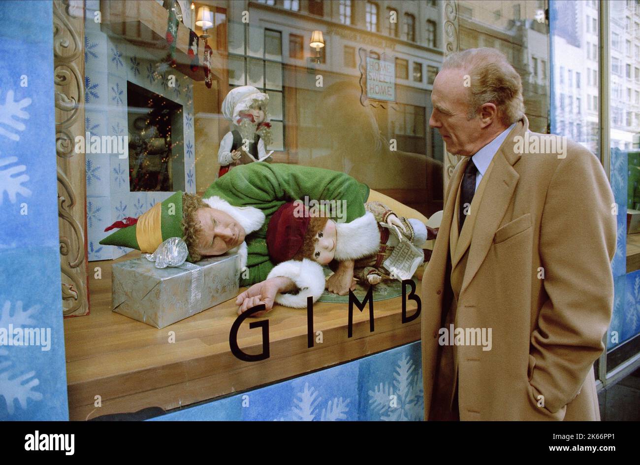 Will ferrell elf hi-res stock photography and images - Alamy