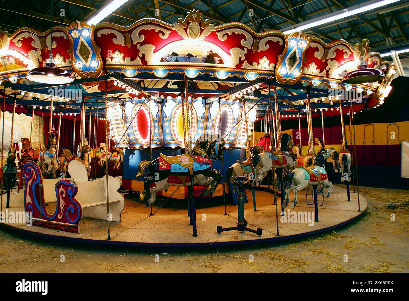 Un fairground hi-res stock photography and images - Alamy