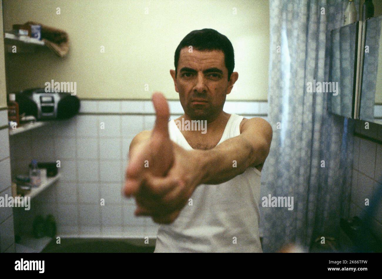 ROWAN ATKINSON, JOHNNY ENGLISH, 2003 Stock Photo - Alamy