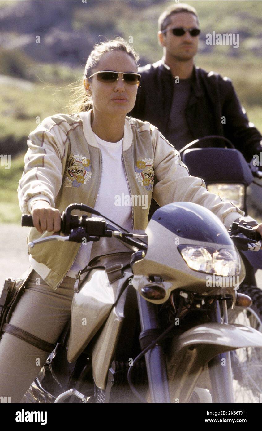 Gerard butler lara croft tomb raider hi-res stock photography and ...