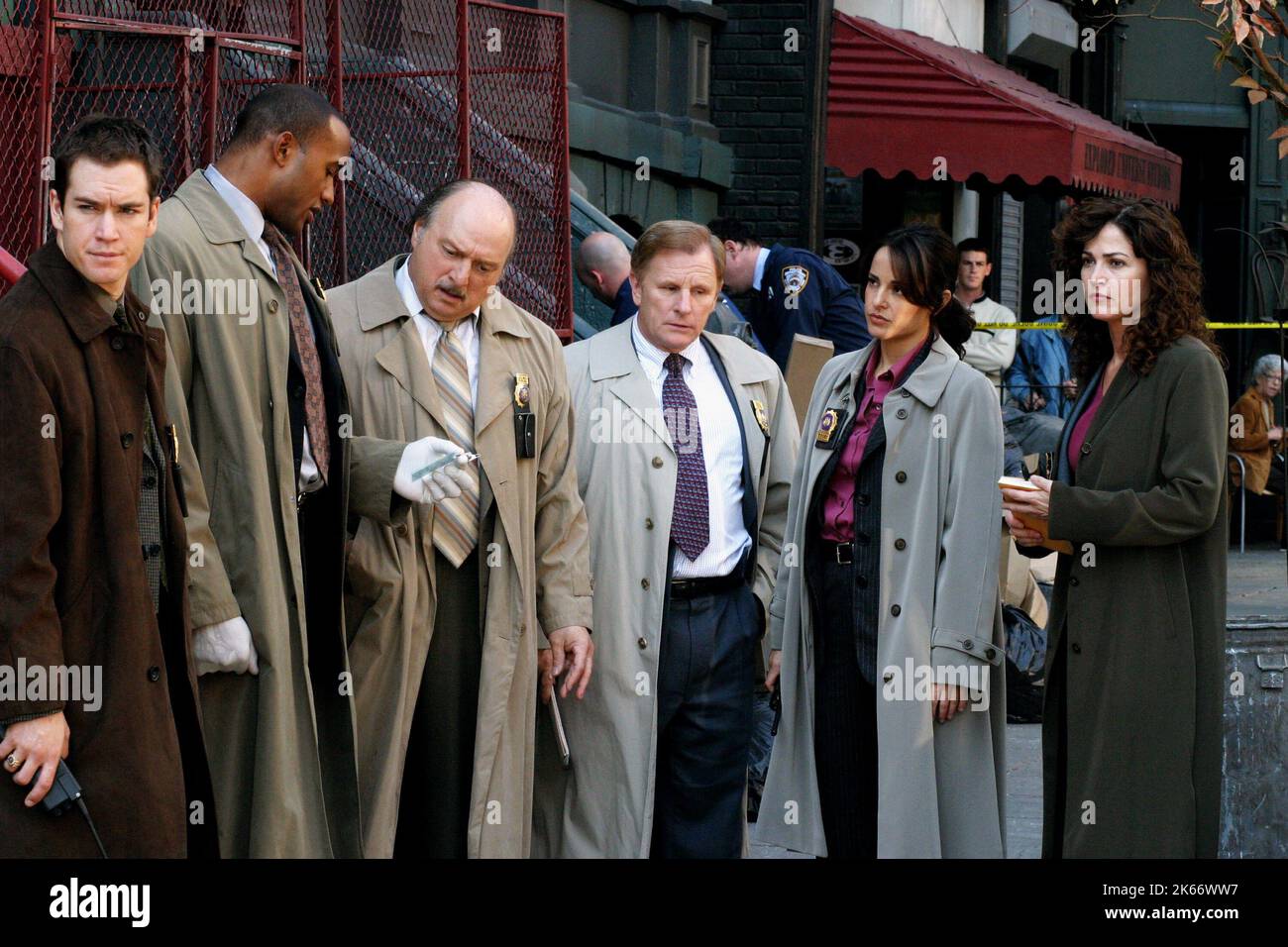 Det greg medavoy hi-res stock photography and images - Alamy