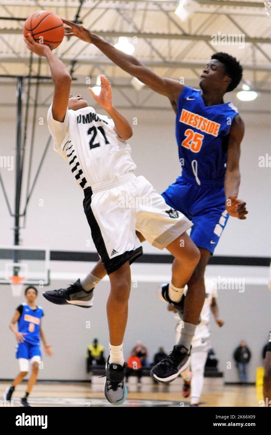 A vertical shot of the Hammond vs Westside high school basketball game ...