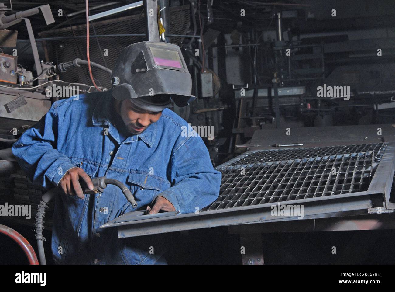 Brazing workers hi-res stock photography and images - Alamy