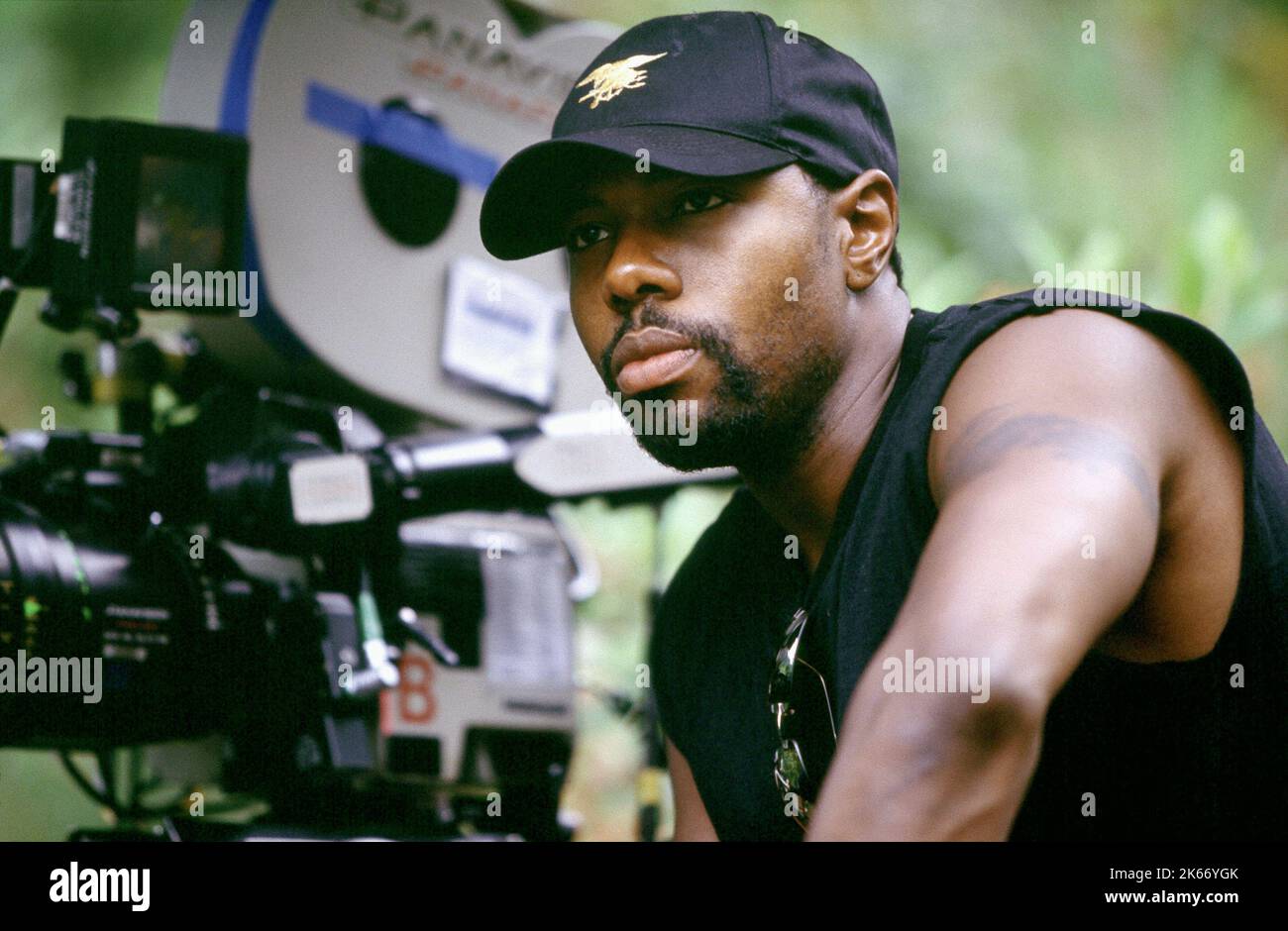 ANTOINE FUQUA, TEARS OF THE SUN, 2003 Stock Photo - Alamy